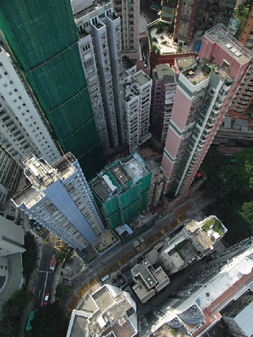 floating in Hong Kong - transverse studio